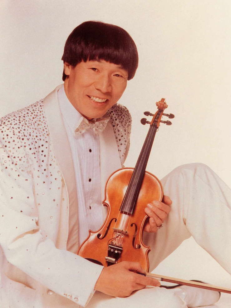 Picture of Shoji Tabuchi