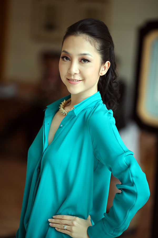 Linh Nga image