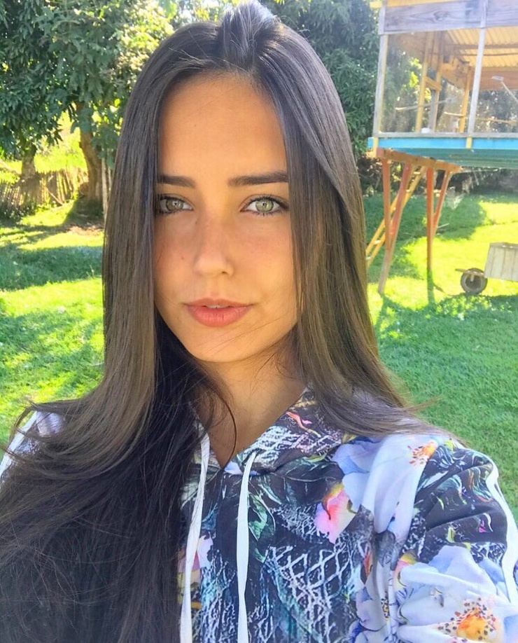 Picture of Rayanne Florentino