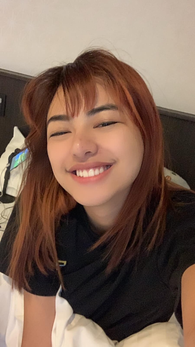 Picture of Denise Esteban