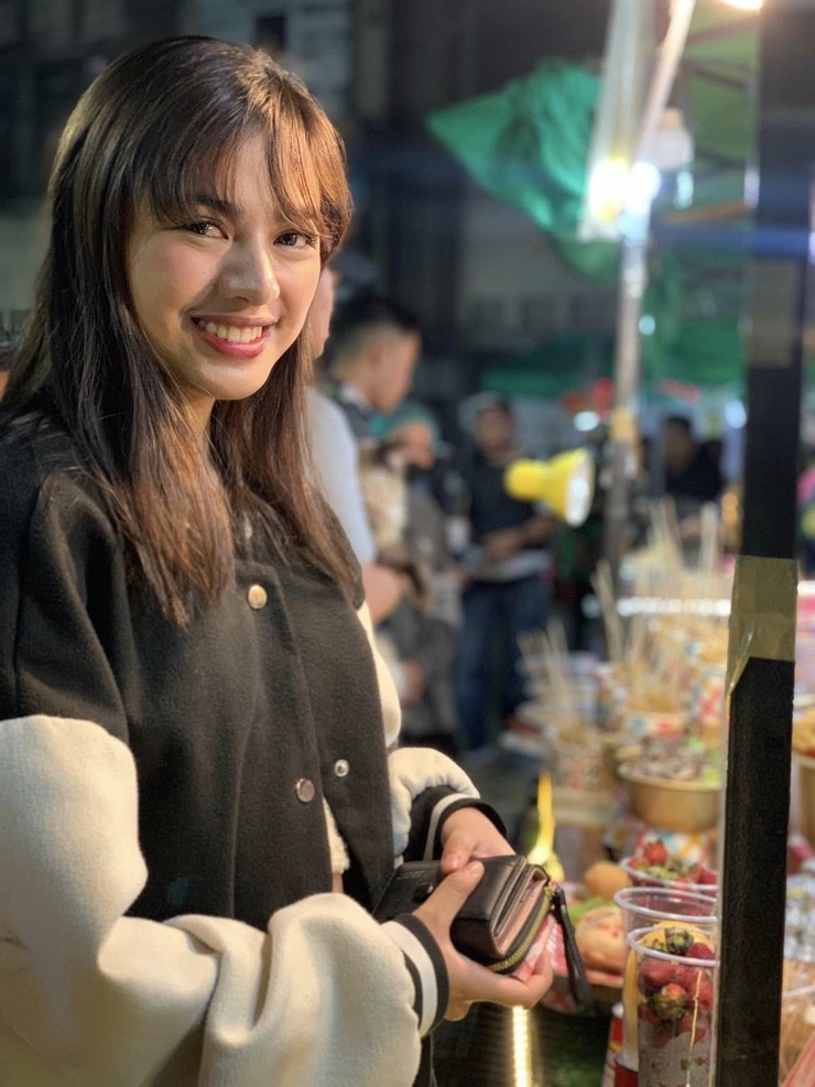 Picture of Denise Esteban