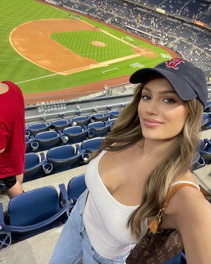 Picture of Hayley Jackson