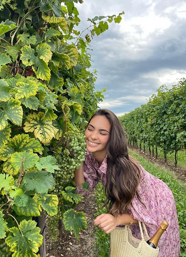 Natalie Vertiz image