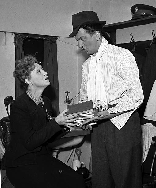 Binnie Hale, Sid Field