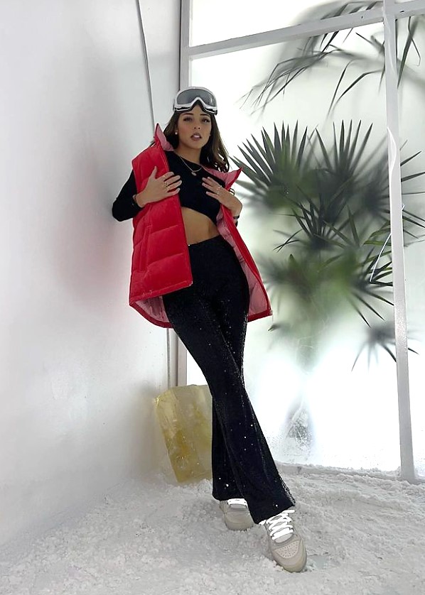 Picture of Luciana Fuster