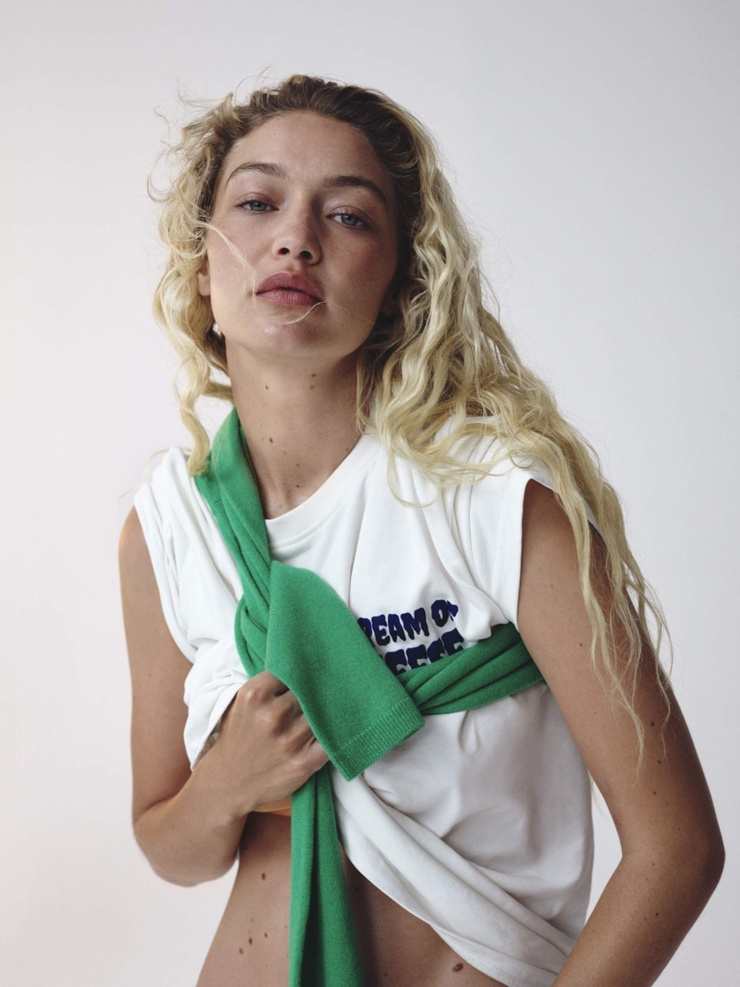 Gigi Hadid image