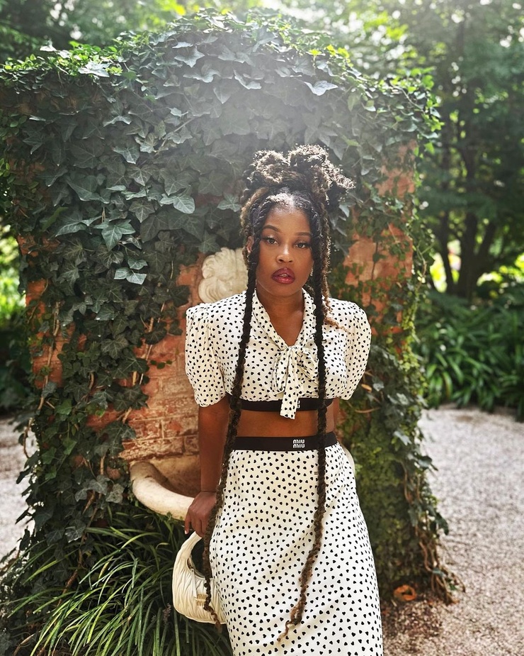 Picture of Dominique Fishback