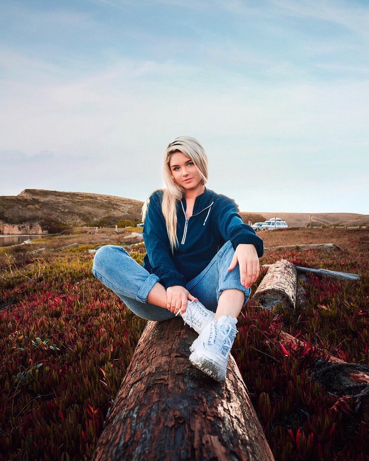 Victoria Axen picture