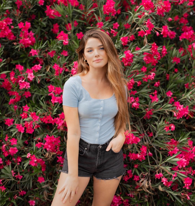 Picture of Victoria Axen