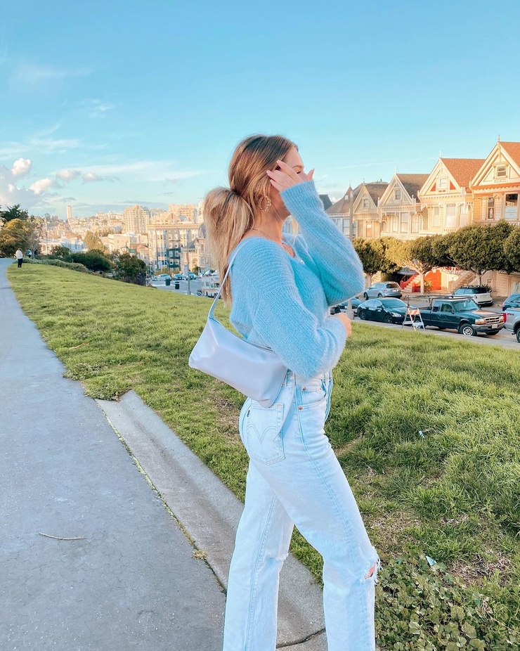 Picture of Victoria Axen