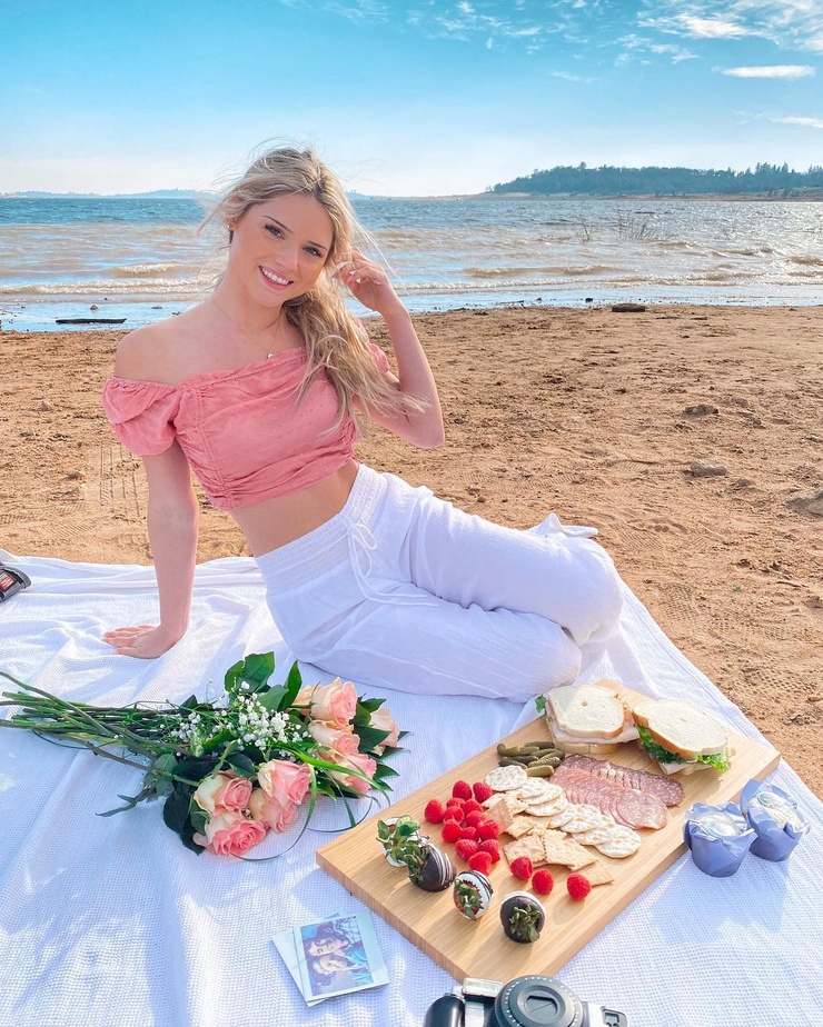 Picture of Victoria Axen