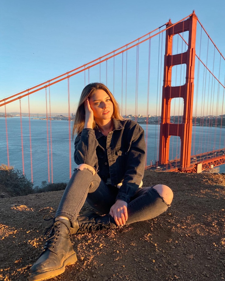 Picture of Victoria Axen