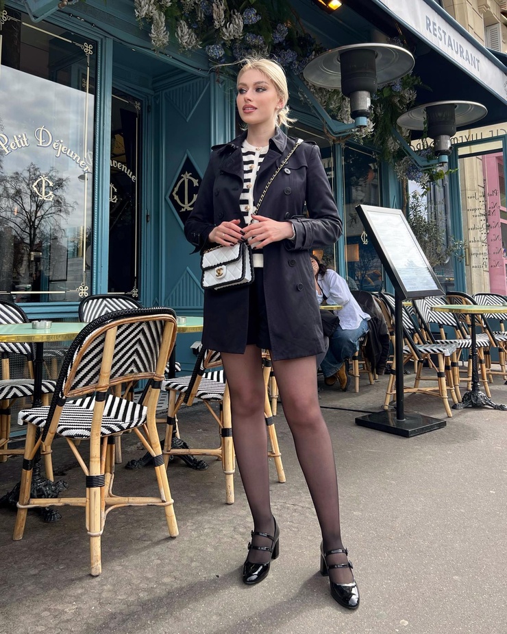 Alexandra Frenkel image