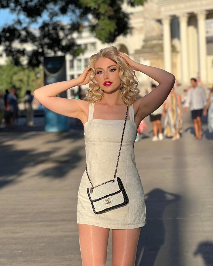 Picture of Alexandra Frenkel