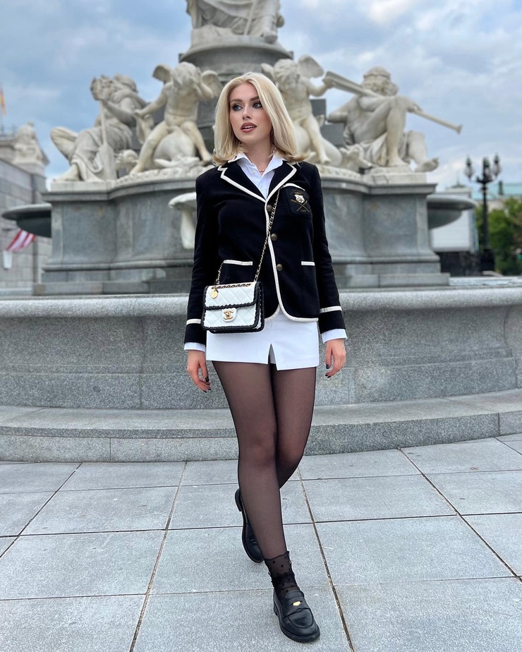 Picture of Alexandra Frenkel