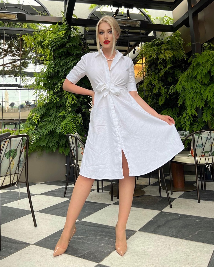 Alexandra Frenkel picture