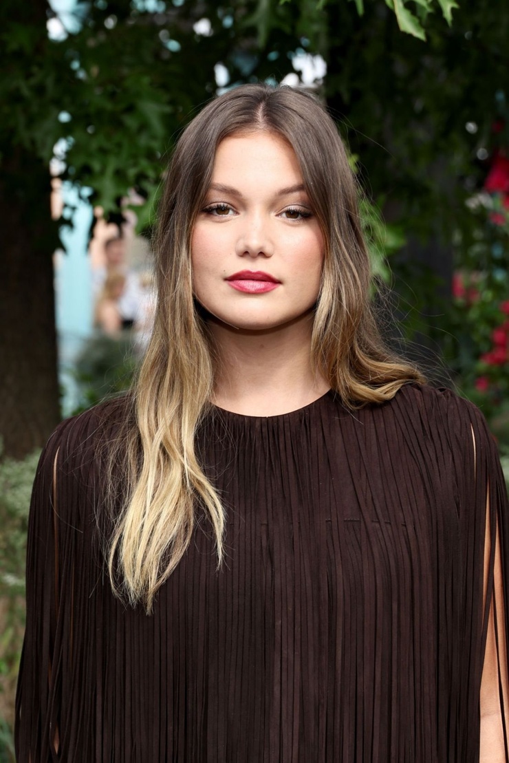 Picture of Olivia Holt