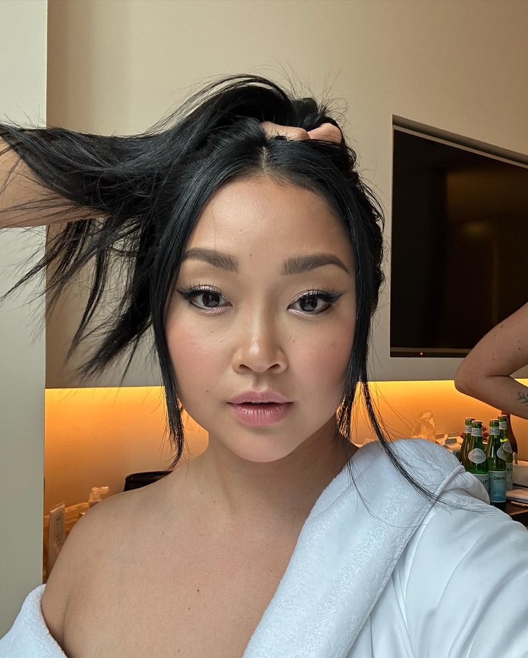 Lana Condor image