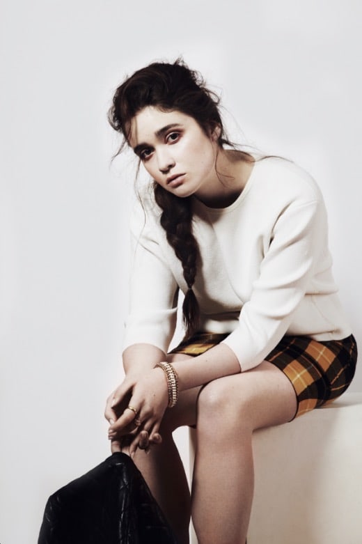 Alice Englert picture