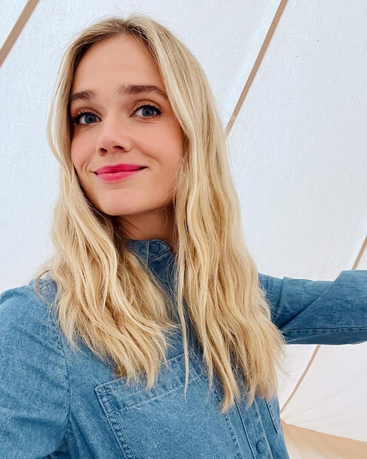 Picture of Florrie Arnold