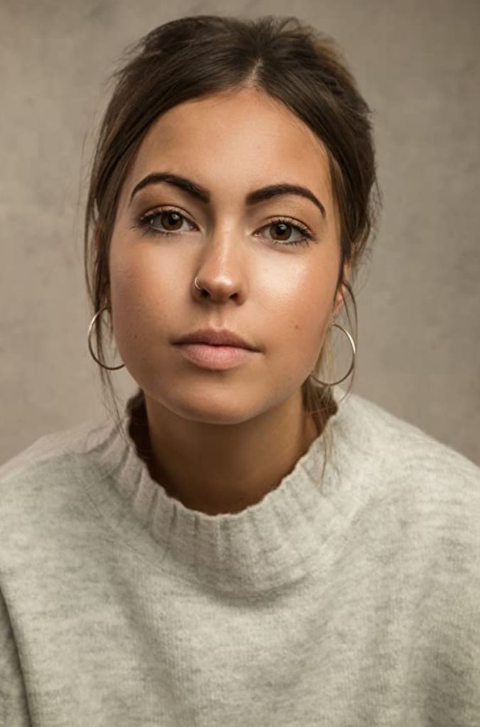 Picture of Rhiannon Clements