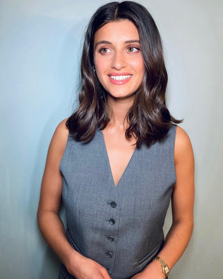 Picture of Anya Chalotra