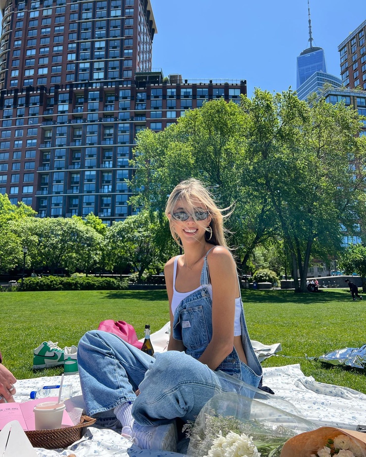 Image of Scarlet Rose Stallone