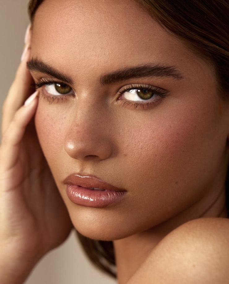 Picture of Ellie Lyon