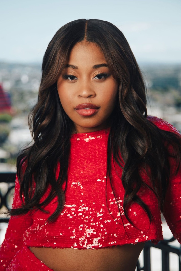 Picture of Dominique Fishback