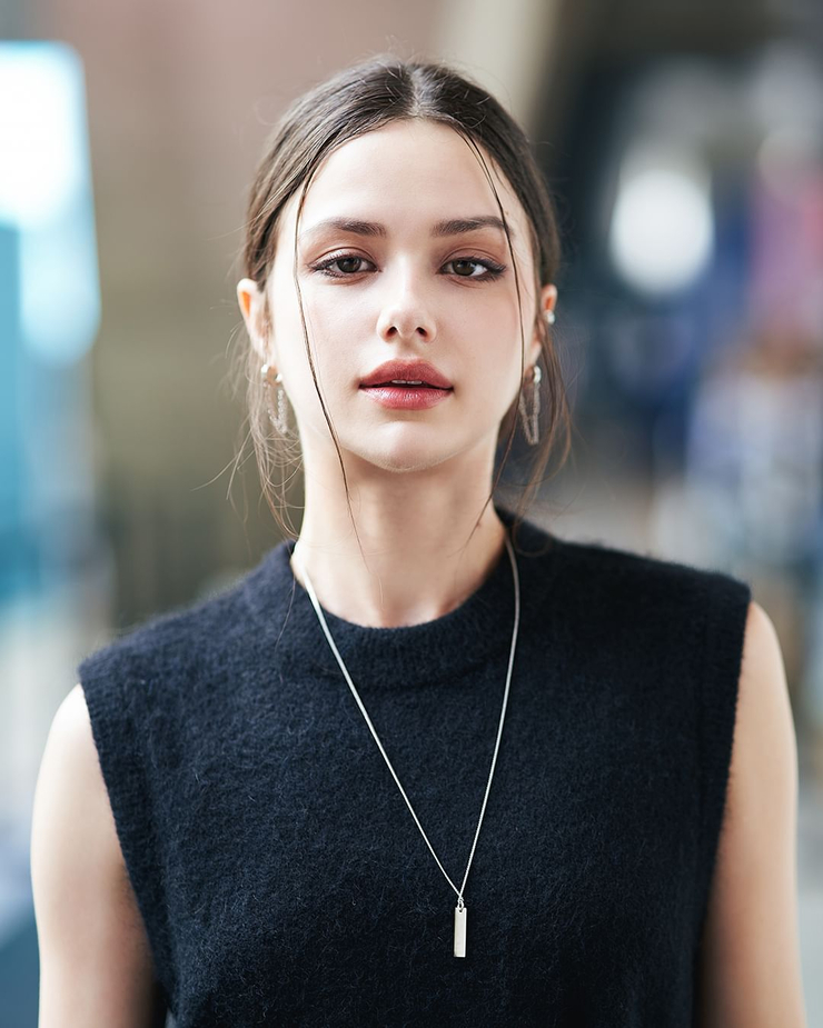 Picture of Lisa Rosh