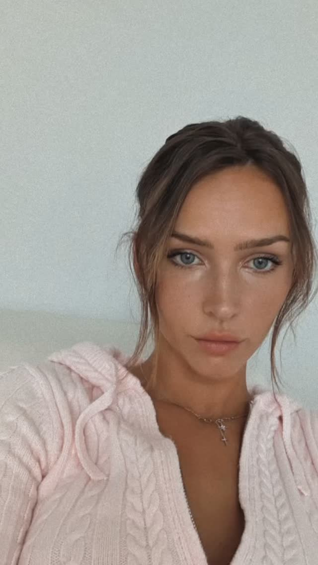 Picture of Rachel Cook