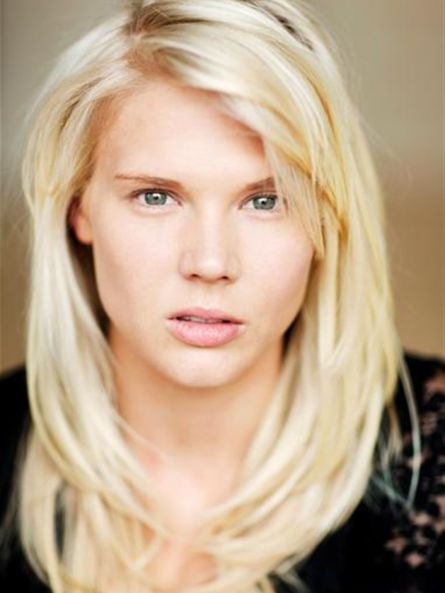 Picture of Victoria Longley