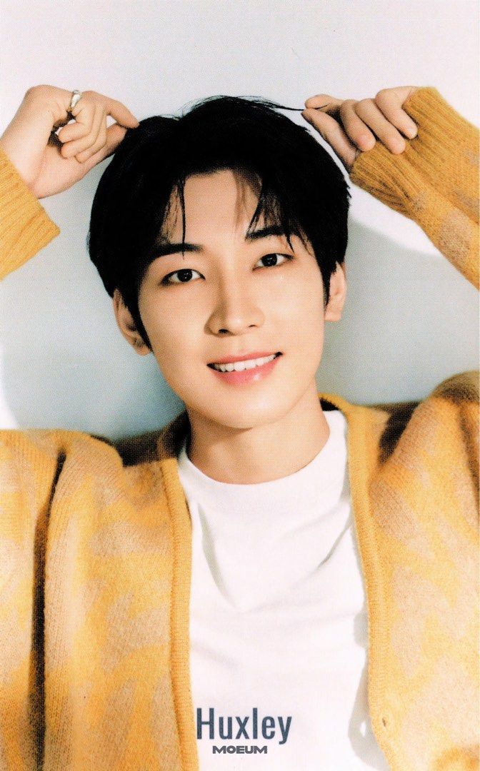 Picture of Wonwoo Jeon