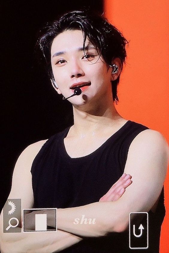 Picture of Joshua Hong