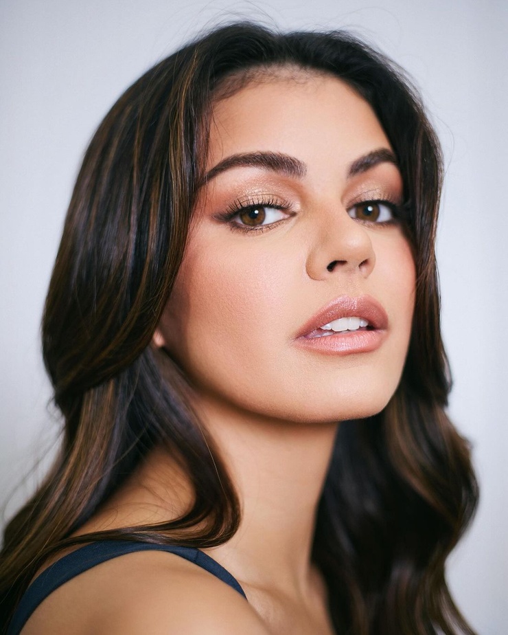Image of Janine Gutierrez
