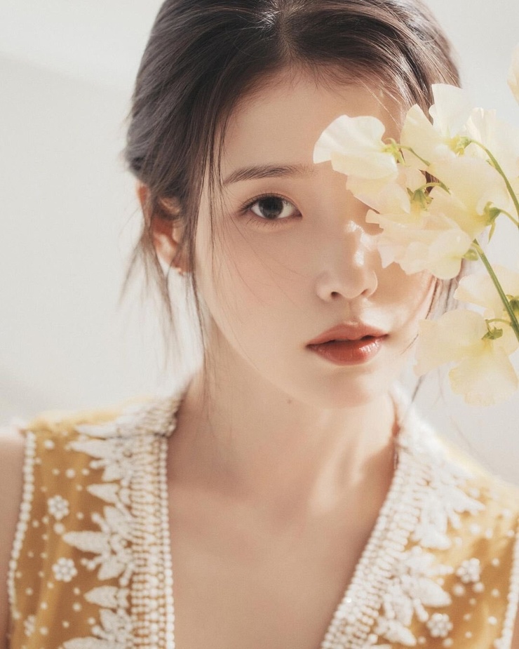 Picture of IU