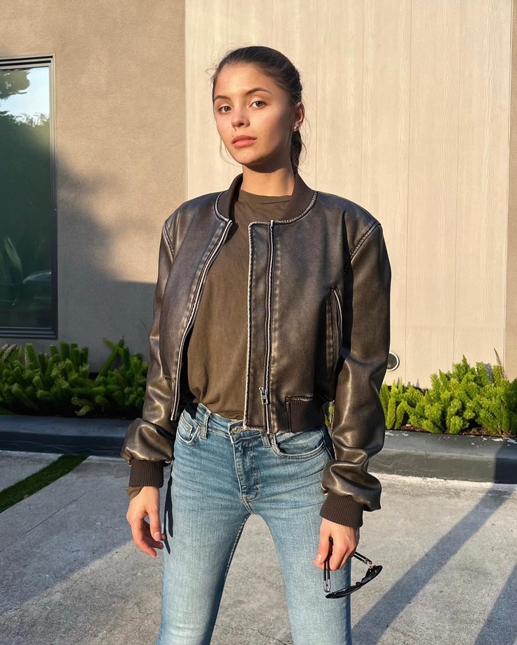 Picture of Dasha Komarova