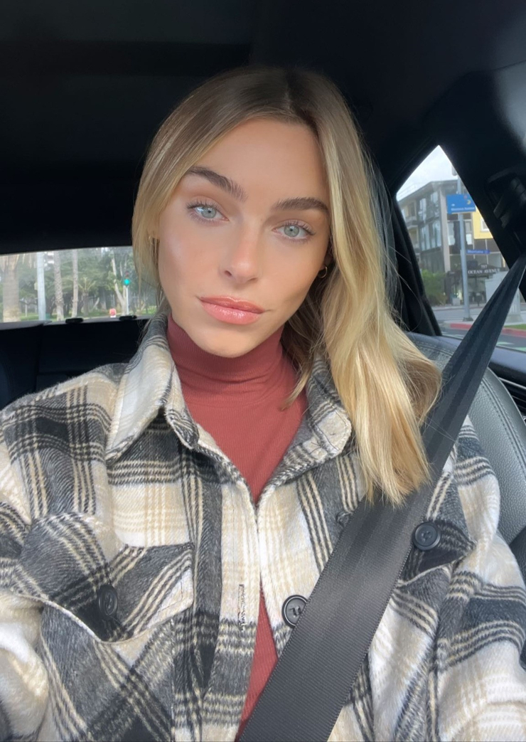 Picture of Elizabeth Turner.