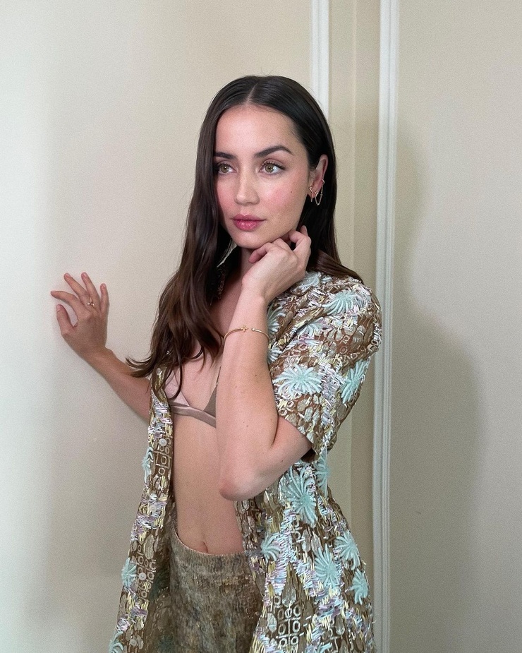Ana De Armas Picture