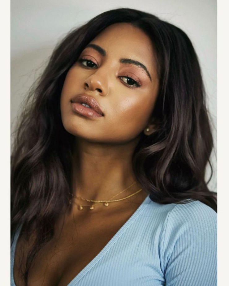 Picture of Camille Hyde