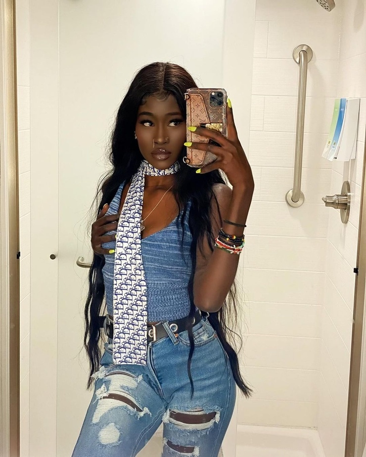 Picture of Bukie Chanel