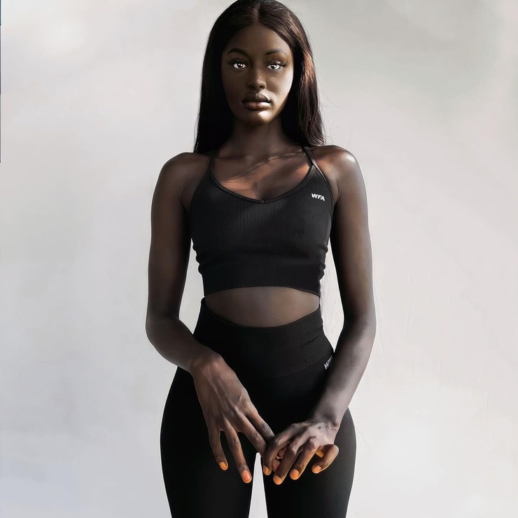 Image of Anyang Deng