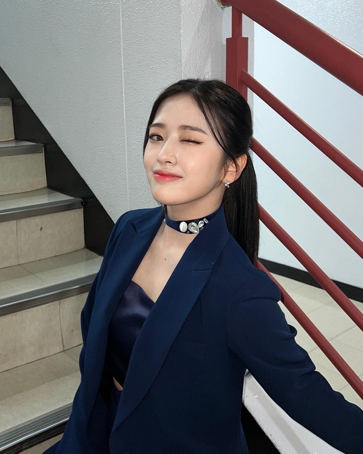 Image of Ahn Yujin
