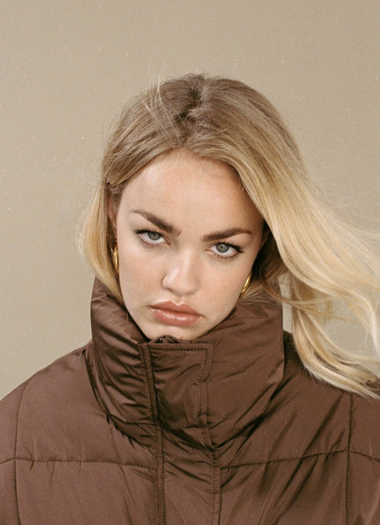 Romi van Renterghem picture