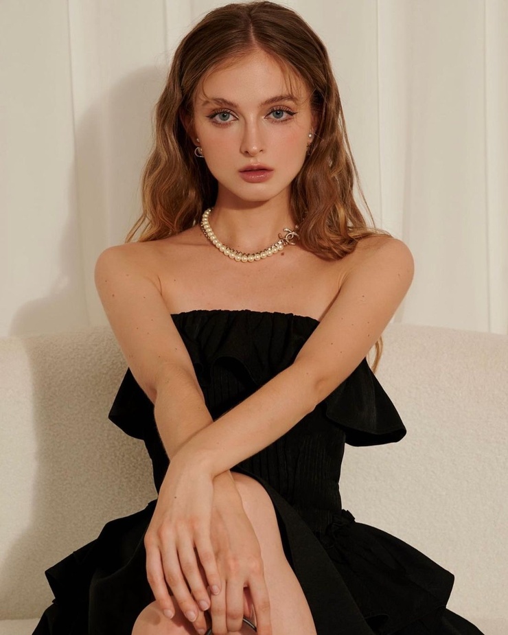 Dasha Romanova image