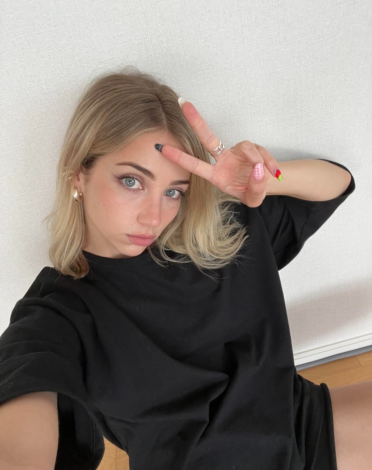 Picture of Emily Rudd
