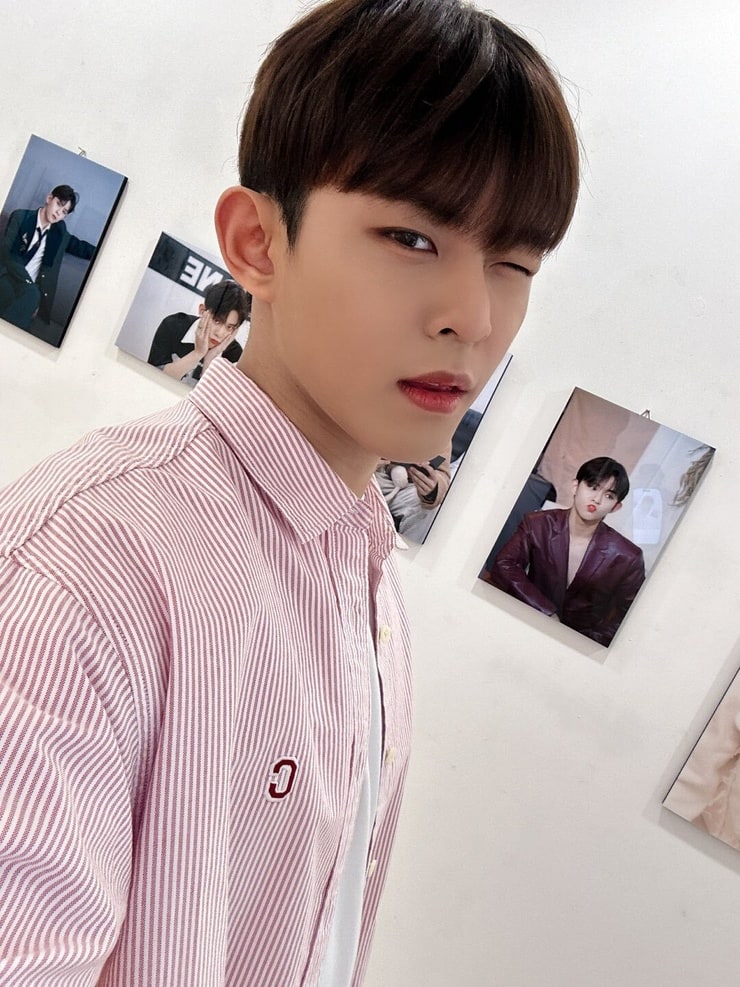Picture of Song Dong-geon