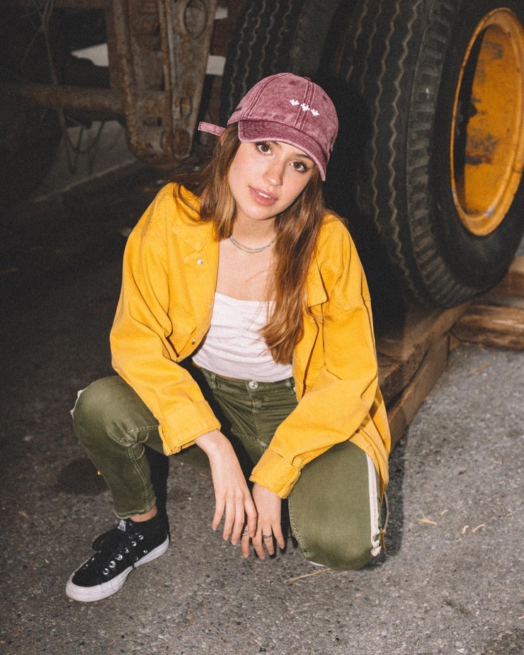 Picture of Julia DeMoura Braine