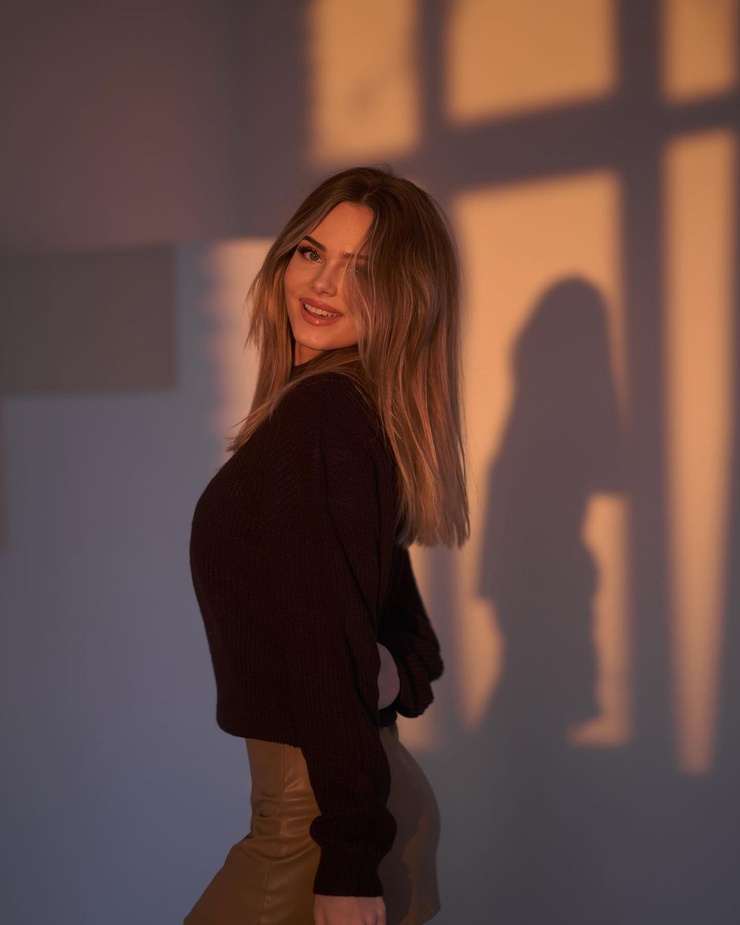 Picture of Sara Crumbleleg