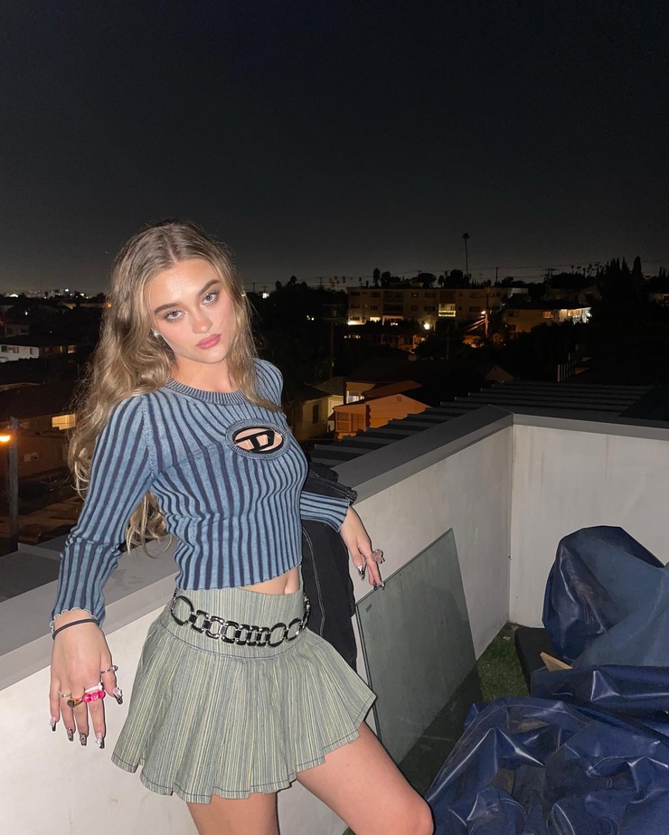 Picture of Lizzy Greene